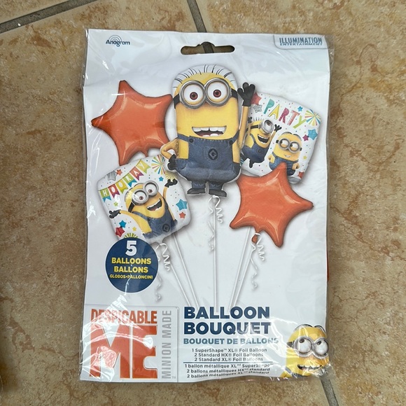 Disney | Party Supplies | Despicable Me Minion Ballon Bouquet Nwt ...